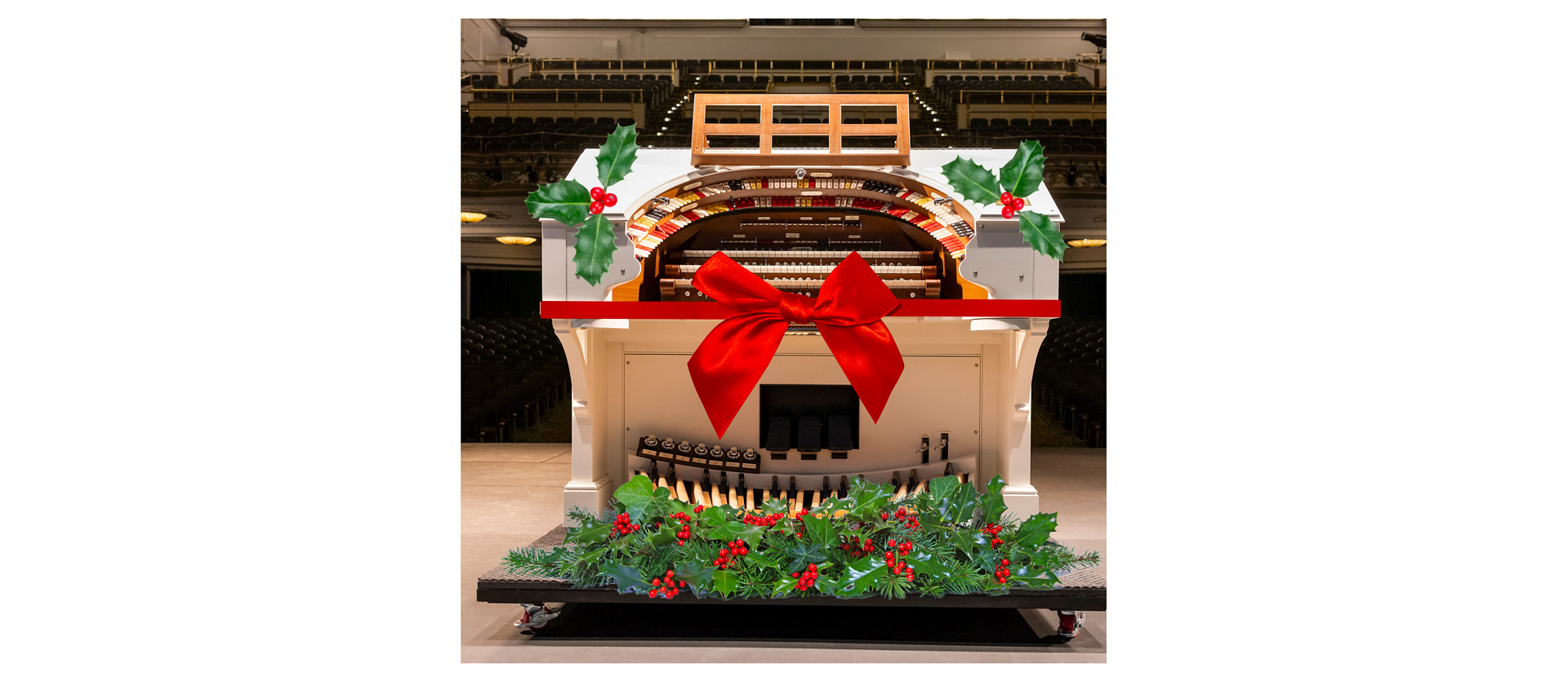 Go walking in a winter wonderland during special holiday Wurlitzer ...