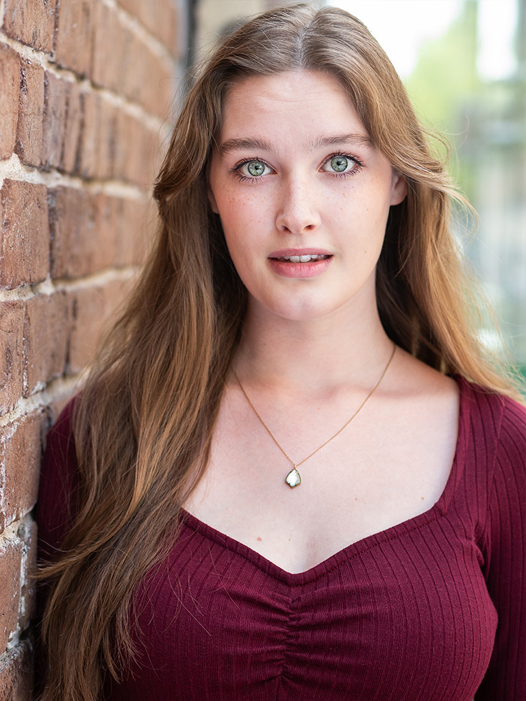 Lily Jewett's Instagram, Twitter & Facebook on IDCrawl