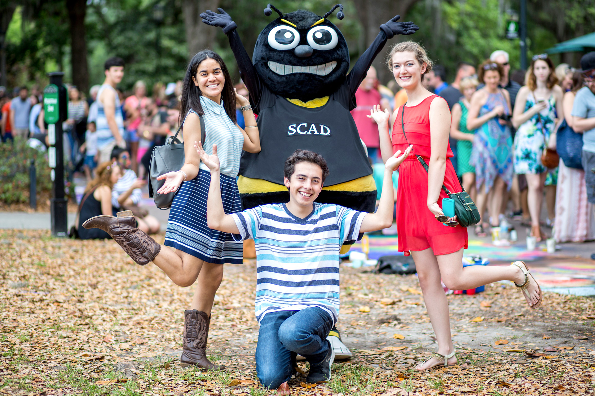 Bee generous and #BEEGiving this Tuesday | SCAD.edu