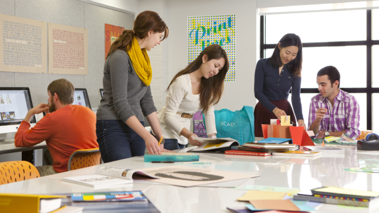 Campus & Online Graphic Design Courses | Graphic Design College Courses ...